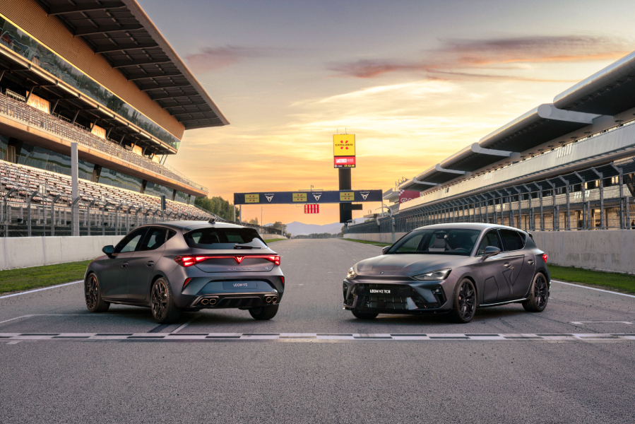 From the racetrack to the road: The new CUPRA Leon VZ TCR and CUPRA ...